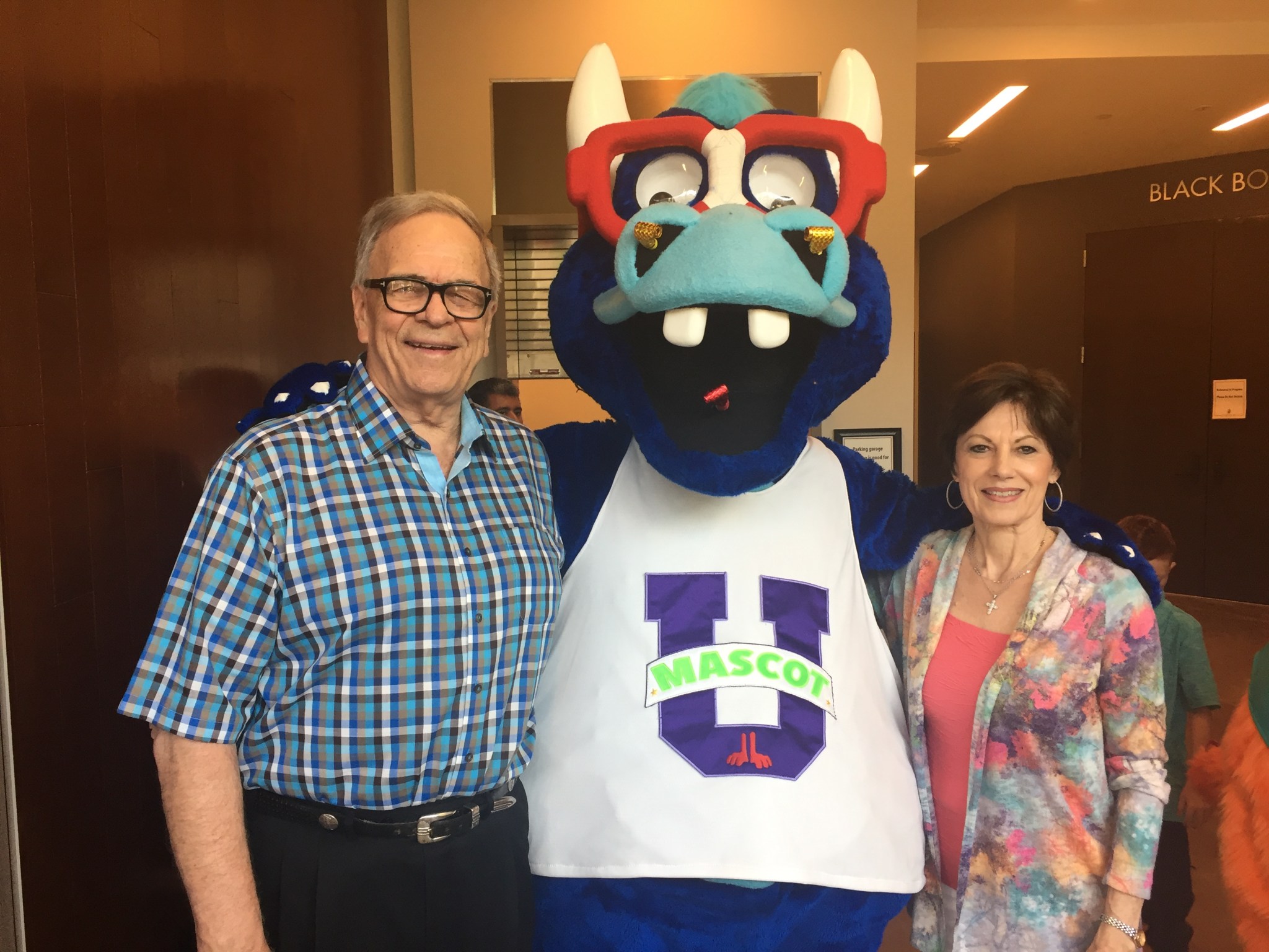 Houston Rockets Mascot CLUTCH the Bear 1995-2016 – ROBERT BOUDWIN